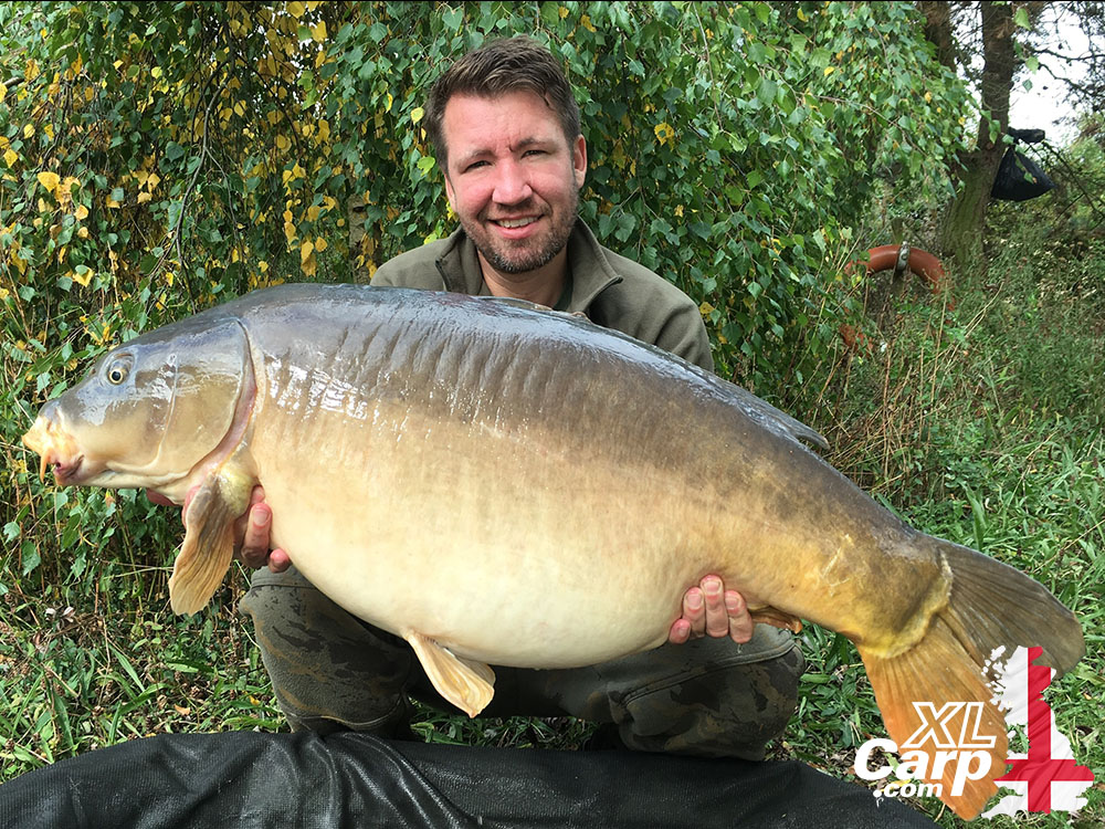 A tale of 'Naked and Common' English Carp - XL Carp Fryerning